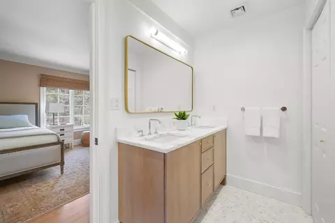 1 Myles Standish Rd, Weston, MA 02493 | 40 Photos - Movoto