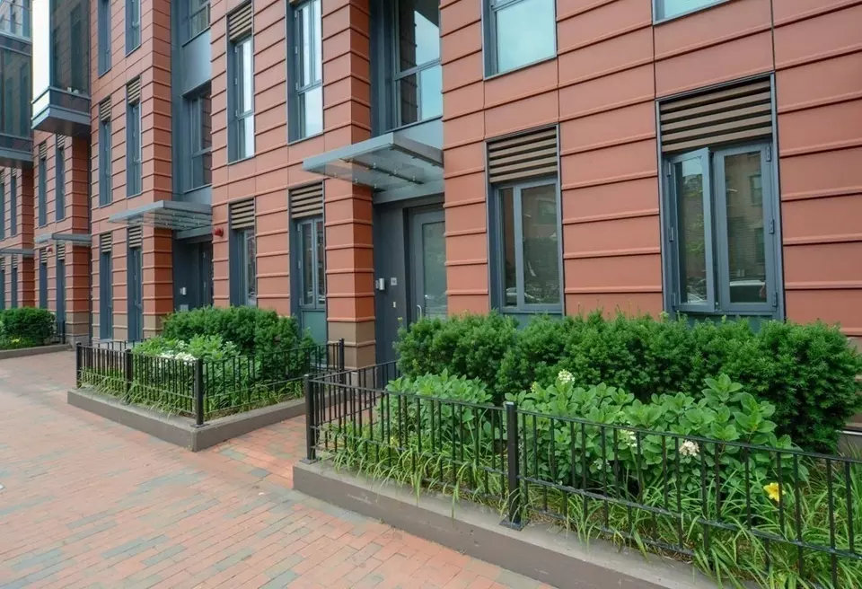 691 Massachusetts Ave #102, Boston, MA 02118 | 11 Photos - Movoto