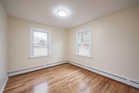 1174 Liberty St, Springfield, MA 01104 | 34 Photos - Movoto