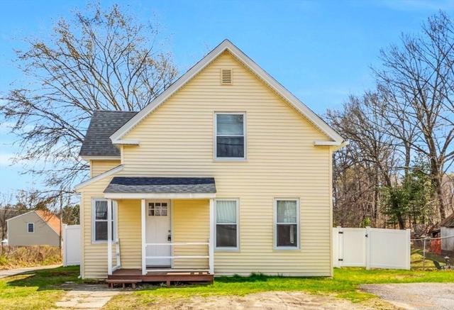 29 Battles St, Leominster, MA 01453 | 35 Photos - Movoto