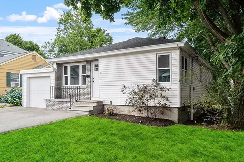 23 Milk Ave, Methuen, MA 01844 | 20 Photos - Movoto