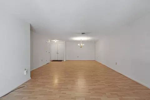 255 North Rd #202, Chelmsford, MA 01824 | 33 Photos - Movoto