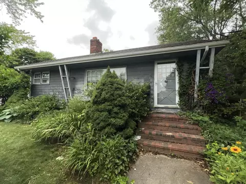 6 Grant St, Danvers, MA 01923 - Movoto