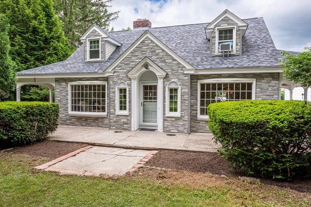 133 Middle St, Hadley, MA 01035 | 33 Photos - Movoto