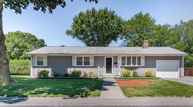 320 Chace St, Somerset, MA 02726 | 36 Photos - Movoto
