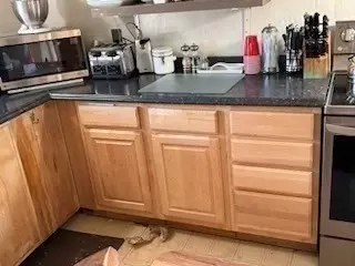 14 Wahtera Rd, Peabody, MA 01960 | 21 Photos - Movoto