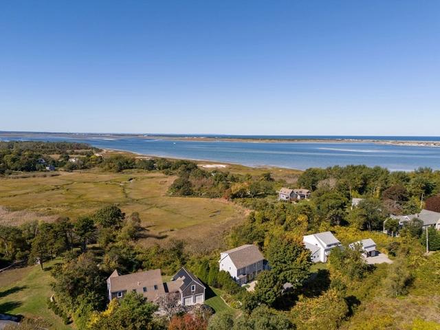 191 Stoney Point Rd, Barnstable, MA 02630 | 42 Photos - Movoto