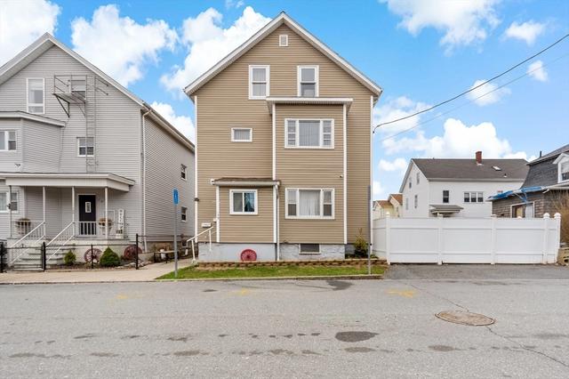 139 Williston St, Fall River, MA 02721 | MLS# 73348923 | 31 Photos - Movoto