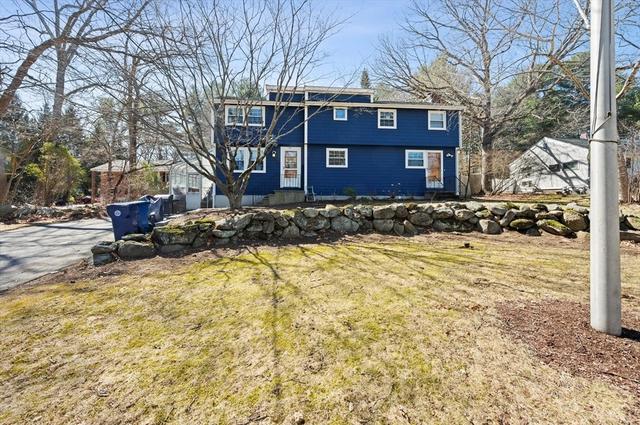 95 Bellflower Rd, Billerica, MA 01821 | MLS# 73353477 | 21 Photos - Movoto