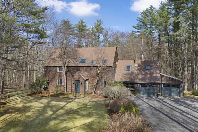 92 Middleton Rd, Boxford, MA 01921 | 42 Photos - Movoto