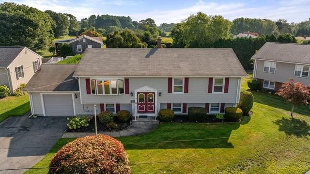 26 Rounseville St, New Bedford, MA 02745 | MLS# 73417532 | 38 Photos ...