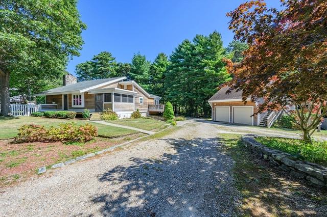 6 Cedar St, Cotuit, MA 02635 | MLS# 73433154 | 42 Photos - Movoto