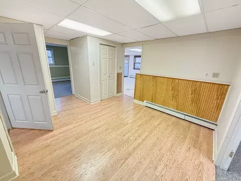 8 Cheney, Hudson, NH 03051 | 42 Photos - Movoto