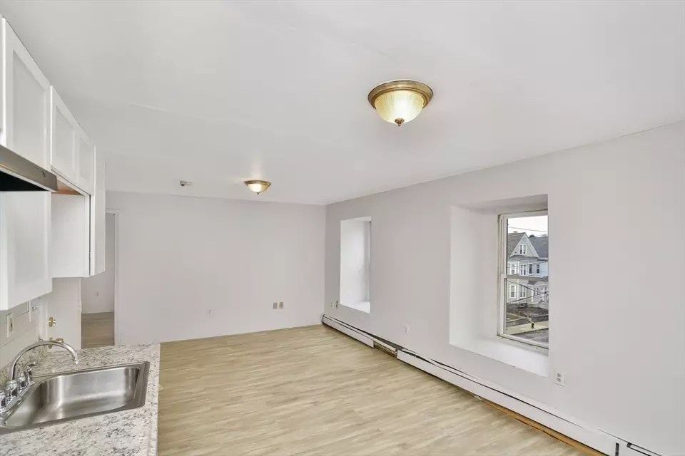 59 Copeland St, Boston, MA 02119 | MLS# 73463059 | 9 Photos - Movoto