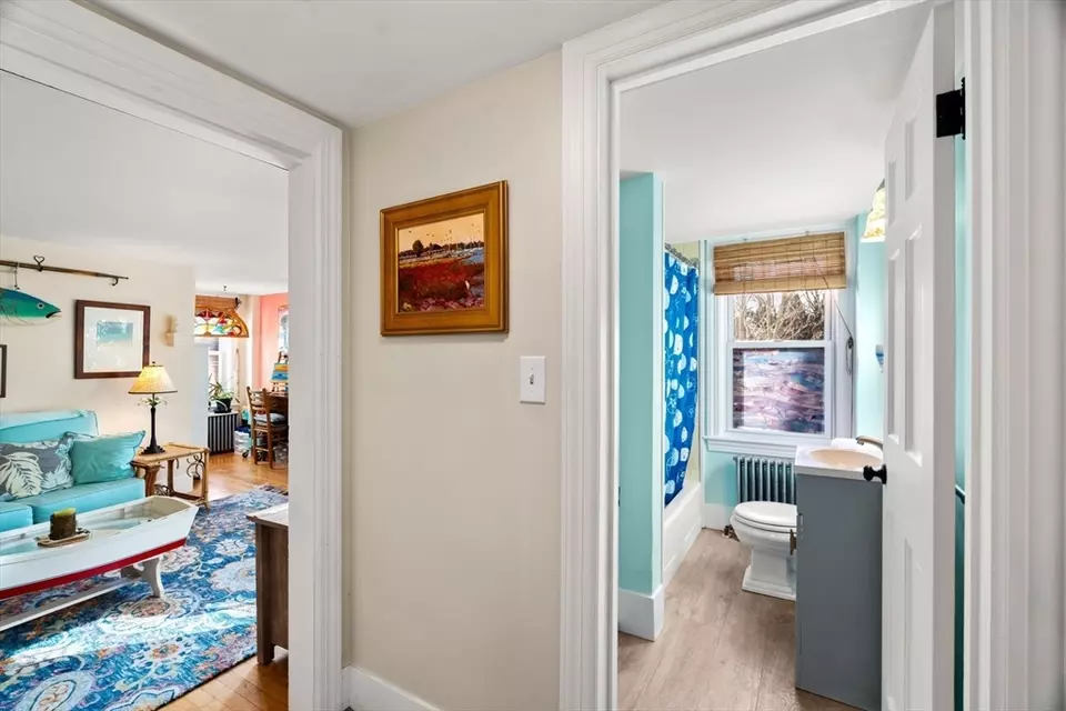 45 County St #4, Ipswich, MA 01938 | MLS# 73467875 | 32 Photos - Movoto