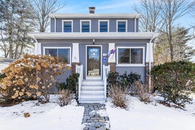 184 Belcher St, Holbrook, MA 02343 | 41 Photos - Movoto