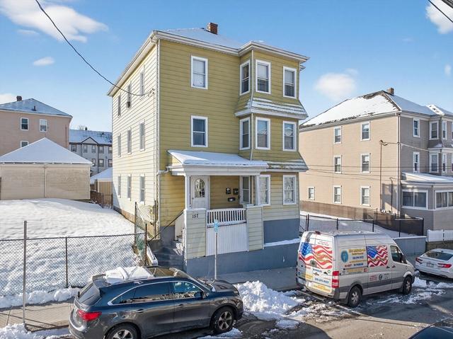157 Earle St, Fall River, MA 02723 | MLS# 73470638 | 33 Photos - Movoto