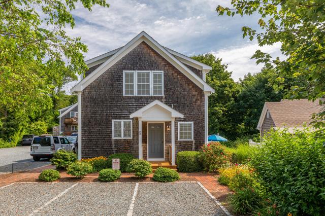 31 Bangs St #U1A, Provincetown, MA 02657 MLS# 21905509 - Movoto.com