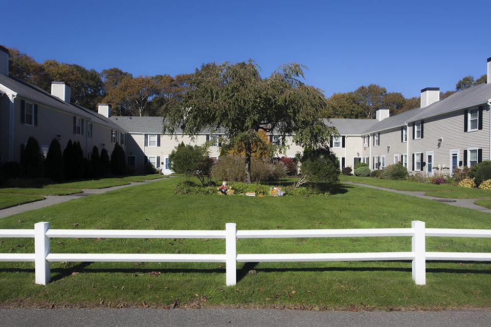 272 Craigville Beach Road Rd #17, Hyannis, MA 02601 | 16 Photos | MLS ...