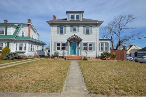 534 Rockdale Ave, New Bedford, MA 02740 | 38 Photos | MLS #22300928 ...