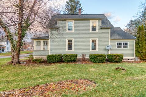 184 Depot St, Dalton, MA 01226 | 16 Photos | MLS #239353 - Movoto