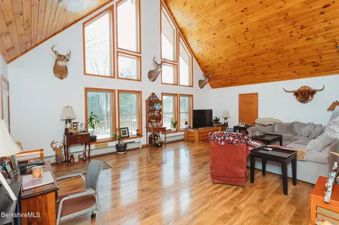 123 Davis Mine Rd, Rowe, MA 01367 | 29 Photos - Movoto