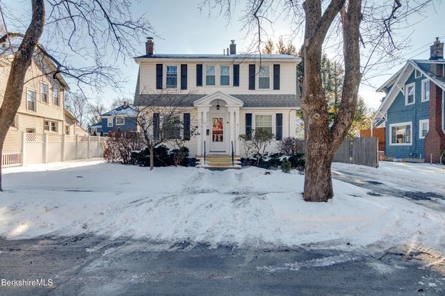 29 Fairfield St, Pittsfield, MA 01201 | MLS #245443 | 24 Photos - Movoto
