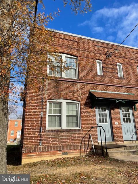 4524 Eads St NE, Washington, DC 20019 | 11 Photos | MLS #DCDC2076316 ...