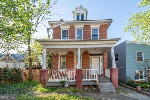 2337 Chester St SE, Washington, DC 20020 | 27 Photos | MLS #DCDC2093426 ...