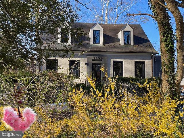 House for Sale in Brookmont MD