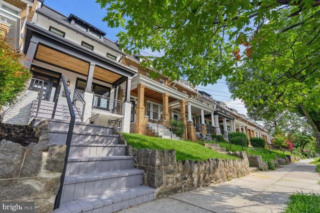 441 Washington, DC Condos & Townhouses with 4+ Bed For Sale - Movoto