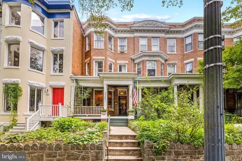 3,825 Washington Homes For Sale & Washington, DC Real Estate - Movoto