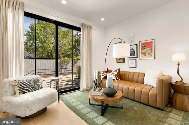 1205 10th St NW #1, Washington, DC 20001 | MLS# DCDC2222206 | 33 Photos ...