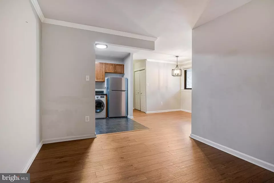 3103 Naylor Rd SE #304, Washington, DC 20020 | MLS# DCDC2241480 | 28 ...