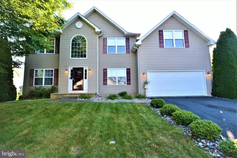 149 Villa Dr, Clayton, DE 19938 | 45 Photos - Movoto