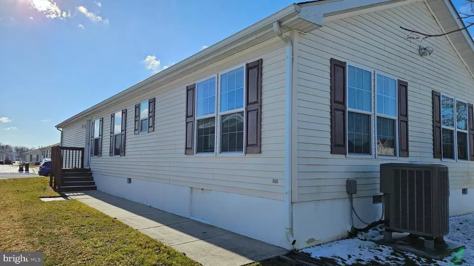 926 Appleberry Dr, Smyrna, DE 19977 | MLS# DEKT2043862 | 41 Photos - Movoto