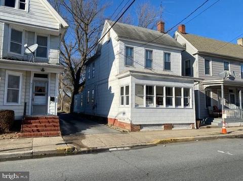 313 W Division St, Dover, DE 19904 | 11 Photos | MLS #DEKT246748 - Movoto