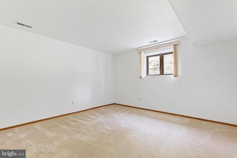 131 Sun Ct, Newark, DE 19711 - Movoto