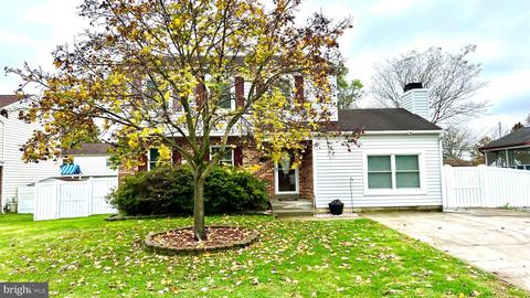 27 Roberta Ct, Bear, DE 19701 | 34 Photos | MLS #DENC2032126 - Movoto