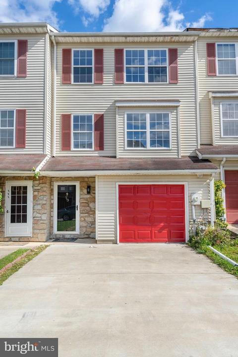 113 Faraday Ct, Bear, DE 19701 | 33 Photos | MLS #DENC2032574 - Movoto