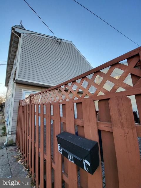 301 Chapel St, Wilmington, DE 19801 | 26 Photos | MLS #DENC2035628 - Movoto