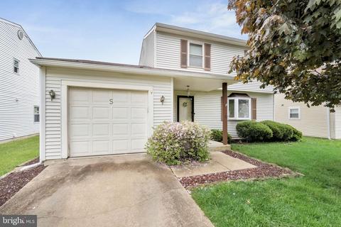 31 Beacon Ln, New Castle, DE 19720 | 30 Photos - Movoto