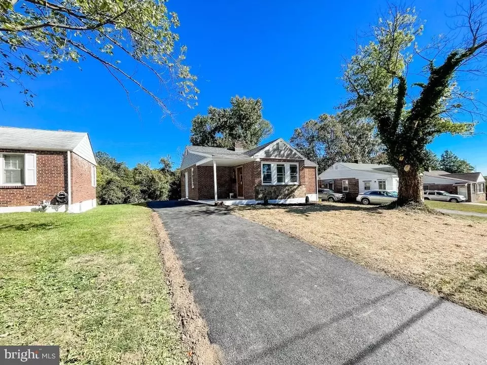 713 Edgemoor Rd, Wilmington, DE 19809 | 23 Photos - Movoto