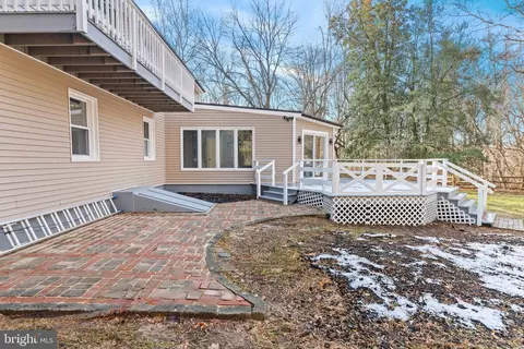 363 Paper Mill Rd, Newark, DE 19711 | 48 Photos - Movoto