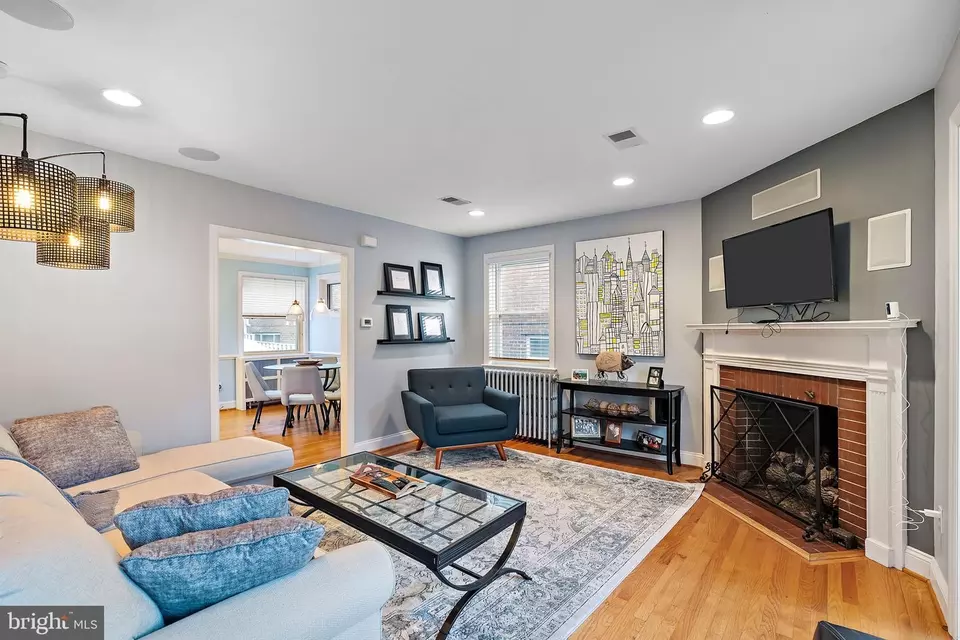 1704 N Rodney St, Wilmington, DE 19806 | 25 Photos - Movoto