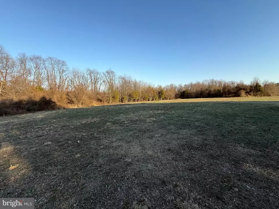 1902 Mccoy Rd, Bear, DE 19701 | MLS# DENC2078100 | 9 Photos - Movoto