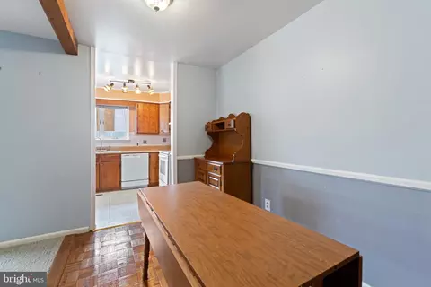 225 W Edgewater Way, Newark, DE 19702 | 43 Photos - Movoto