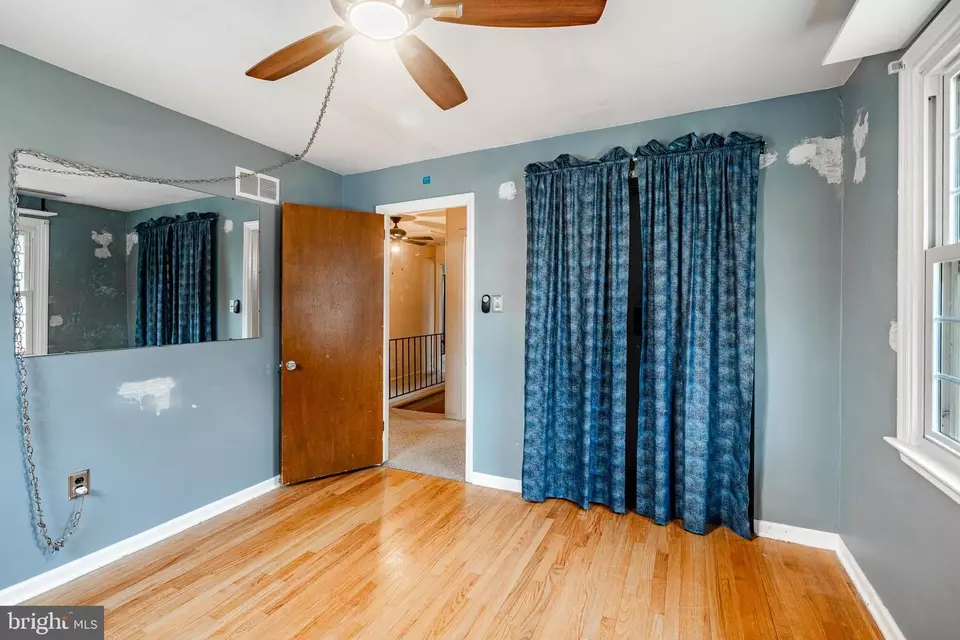 112 Woodring Ln, Newark, DE 19702 | MLS# DENC2092872 | 49 Photos - Movoto