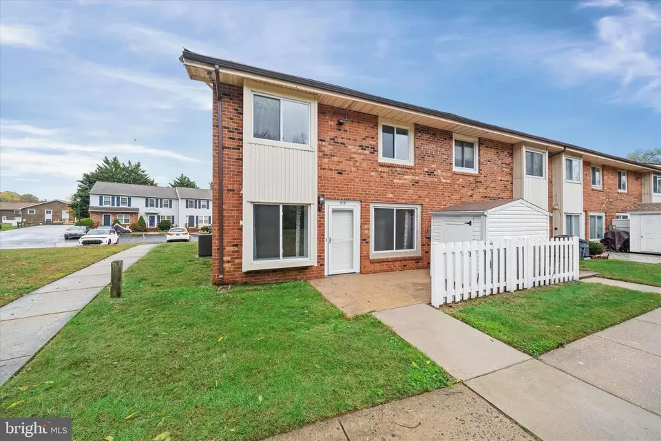 913 Cobble Creek Curv #913C, Newark, DE 19702 | 19 Photos - Movoto