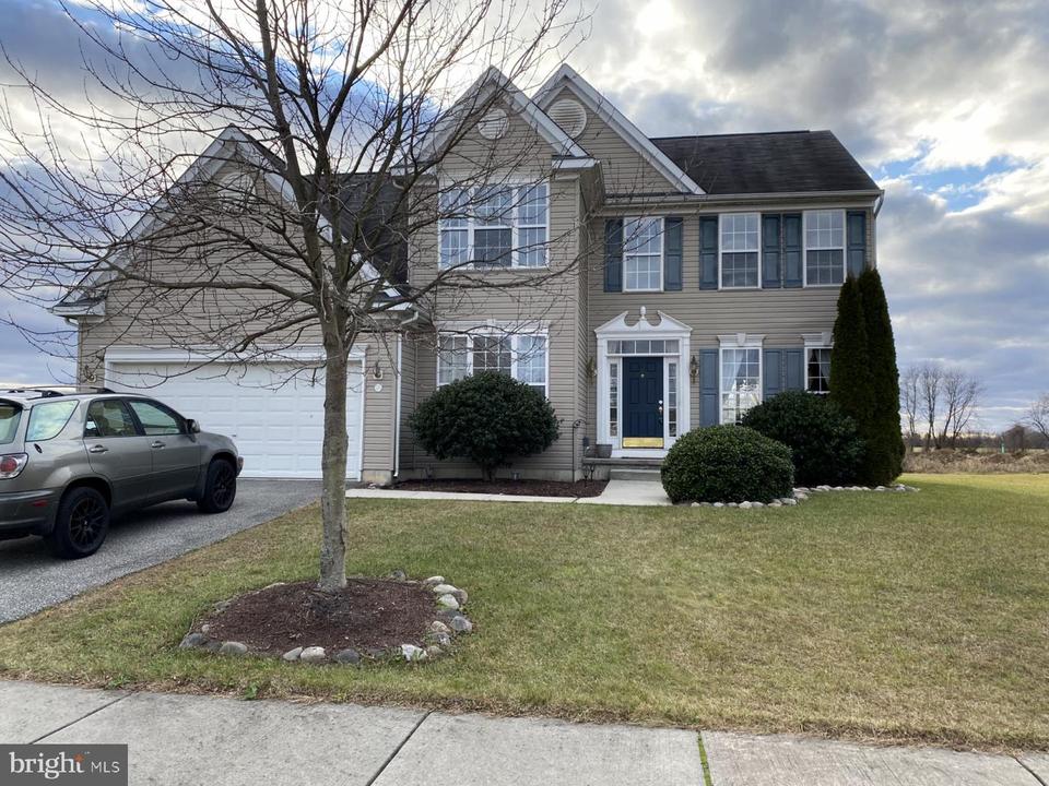 510 Hugh Cir, Townsend, DE 19734 | 24 Photos | MLS #DENC493538 - Movoto